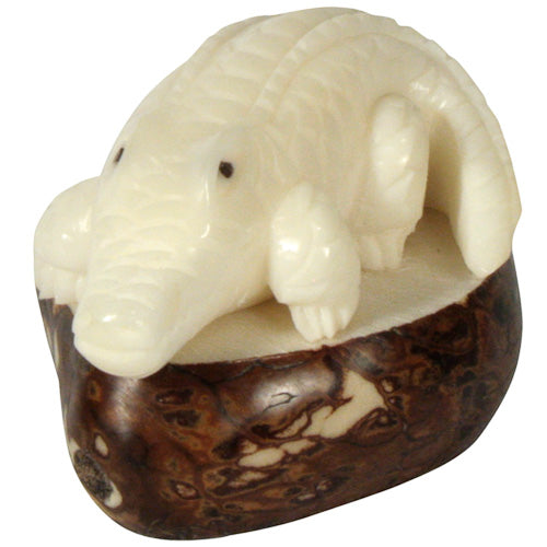 carved nut